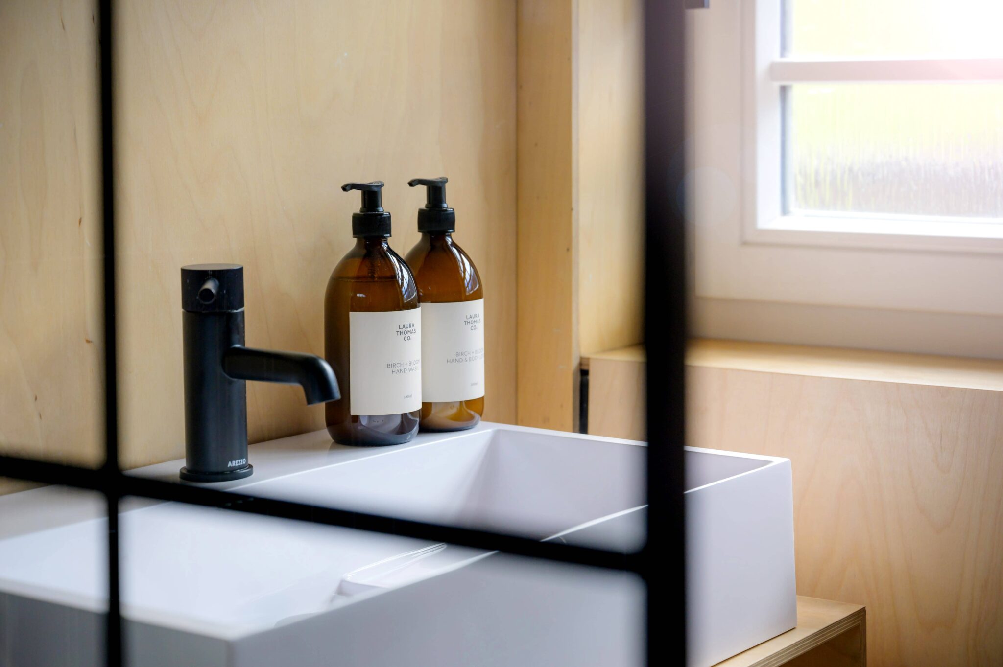 Home - Laura Thomas Co